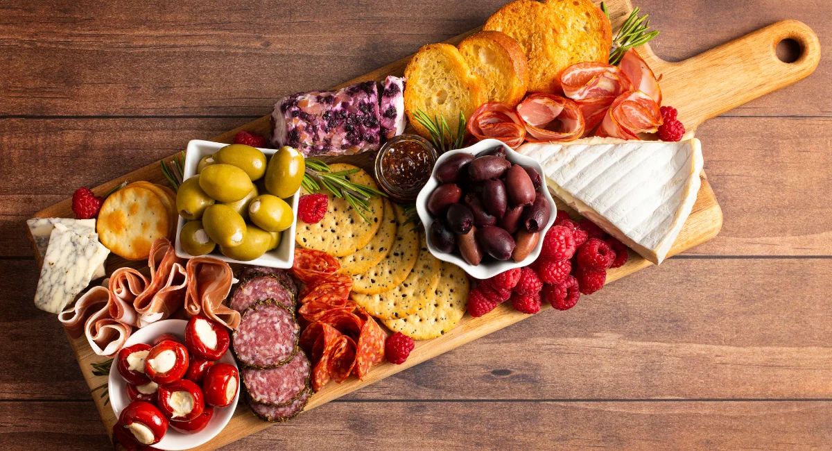 Virtual Charcuterie Board & Wine Tasting for Teams | KraftyLab
